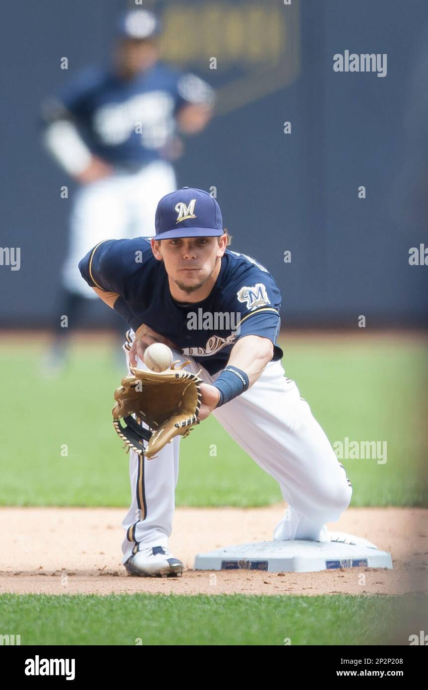 July 8, 2015: Milwaukee Brewers second baseman Scooter Gennett #2 takes ...