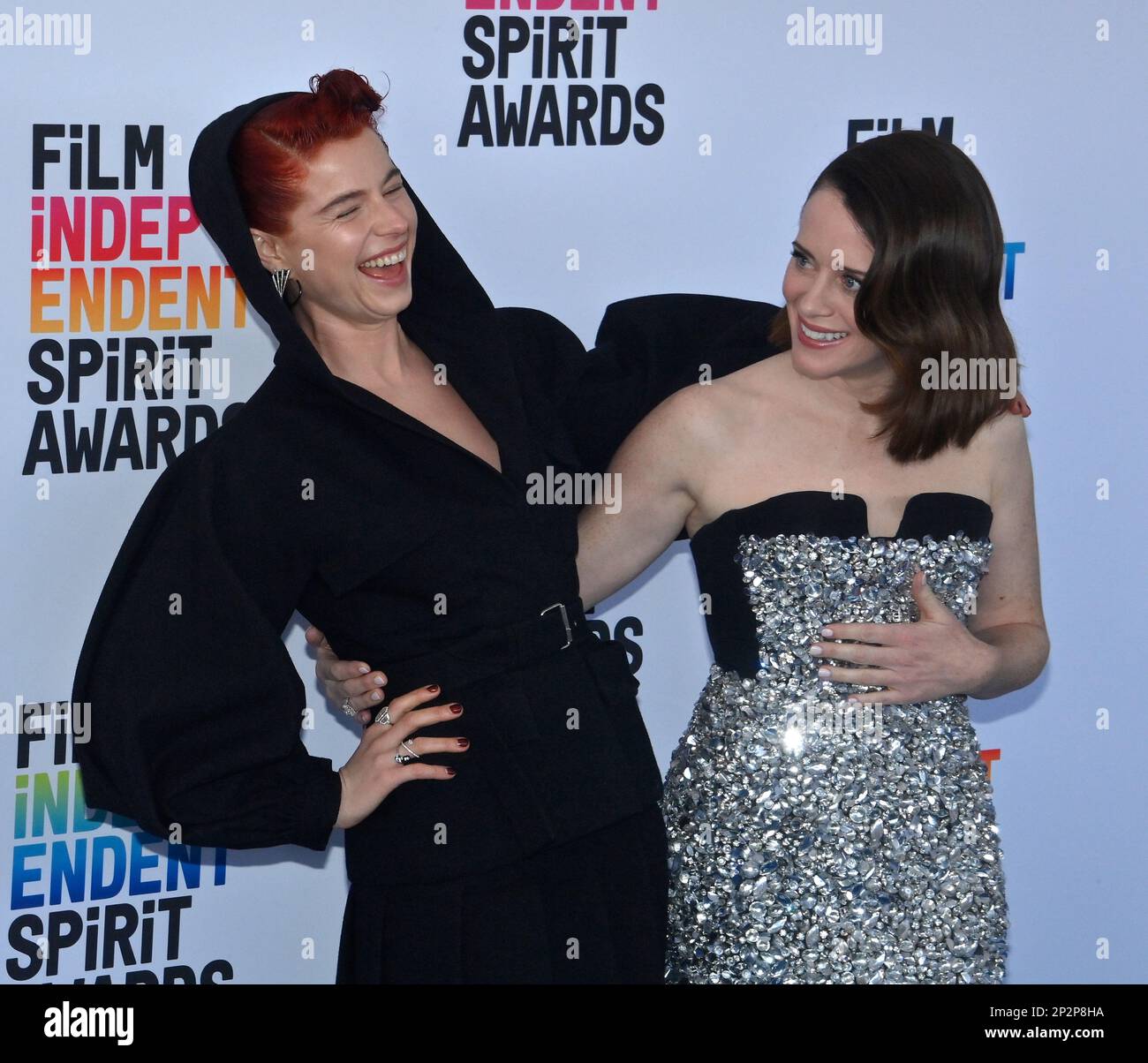 Jessie buckley and claire foy hi-res stock photography and images - Alamy