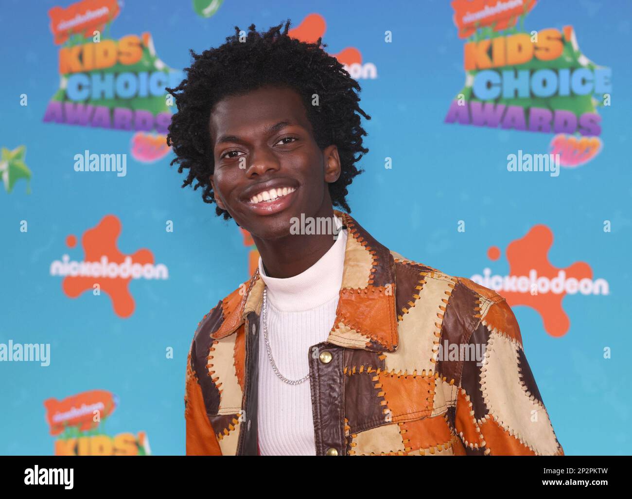 Tim Johnson Jr. arrives at the Nickelodeon Kids' Choice Awards on ...