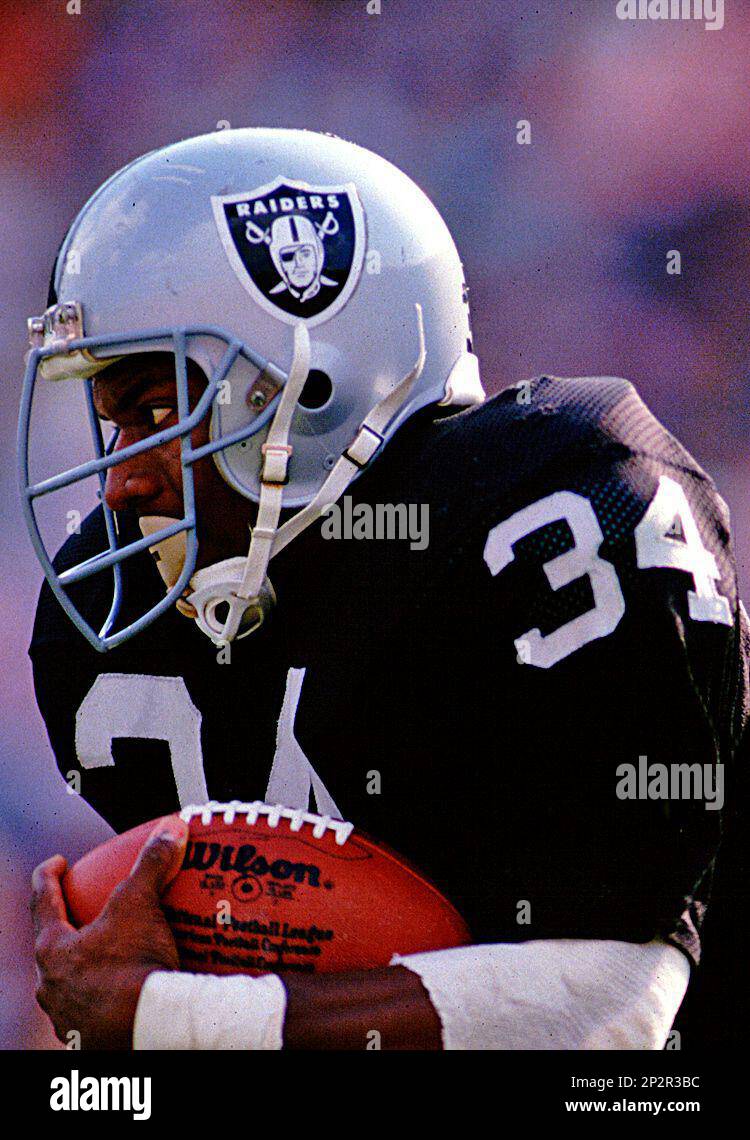 Bo Jackson Los Angeles Raiders circa 1988 (Icon Sportswire via AP ...