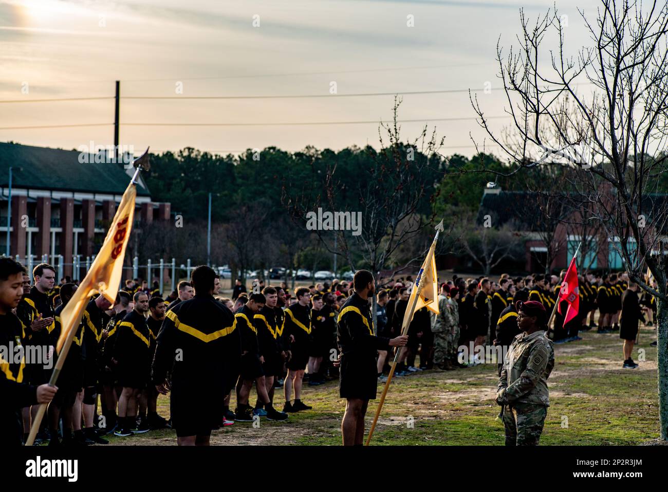 Paratroopers assigned to the 82nd Airborne Division Sustainment Brigade ...