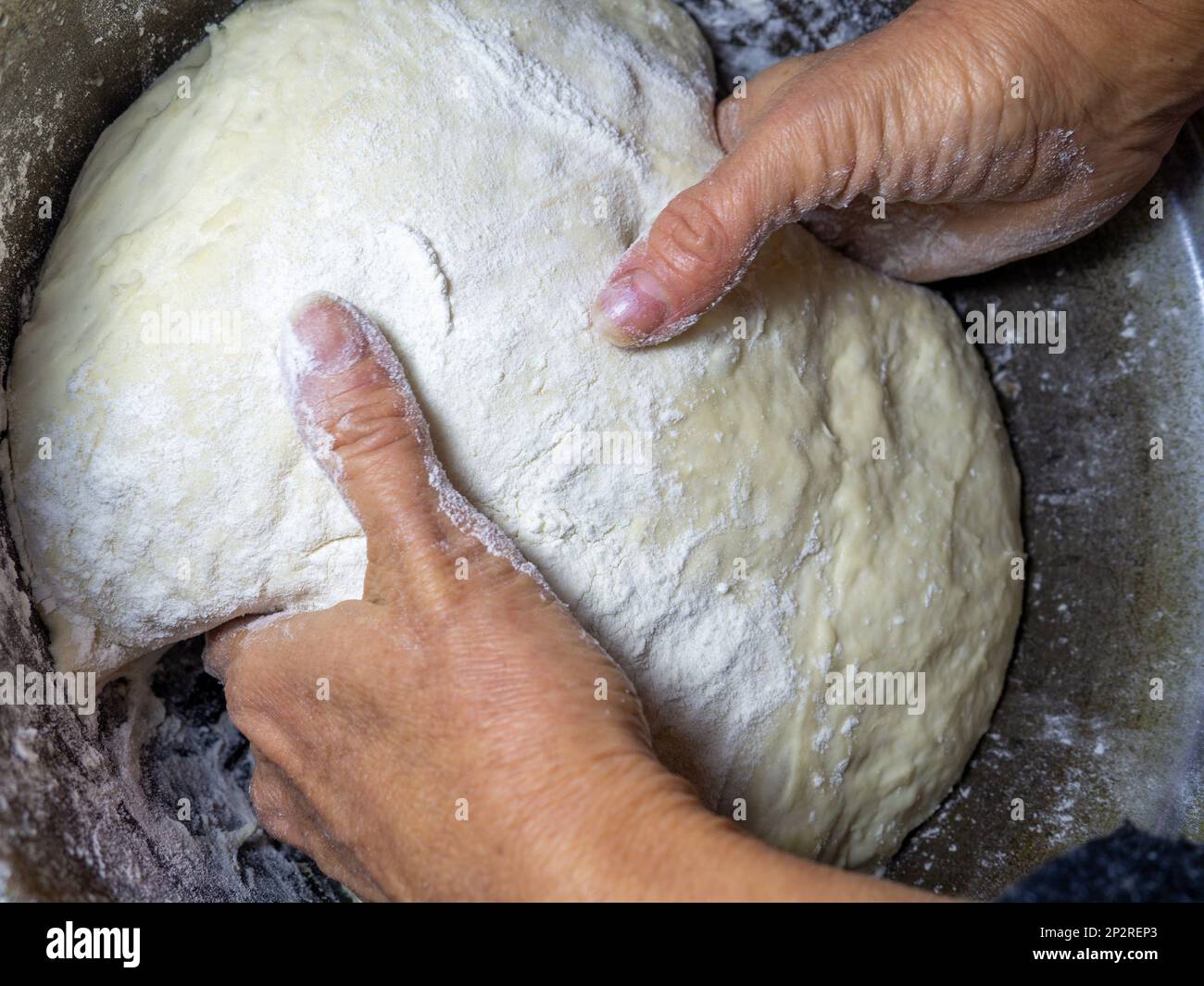 Yeast doug hi-res stock photography and images - Alamy