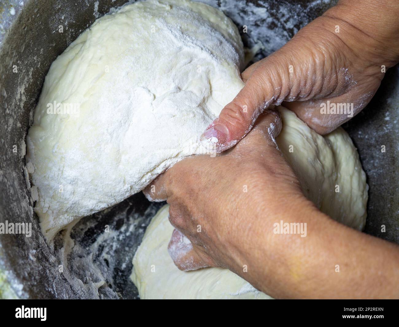 Yeast doug hi-res stock photography and images - Alamy