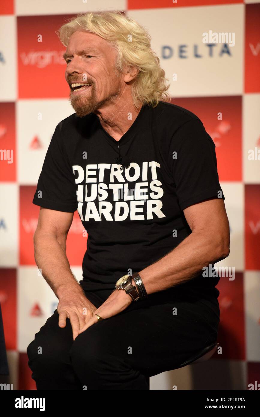 (right) Sir Richard Branson, founder and president of Virgin Atlantic ...