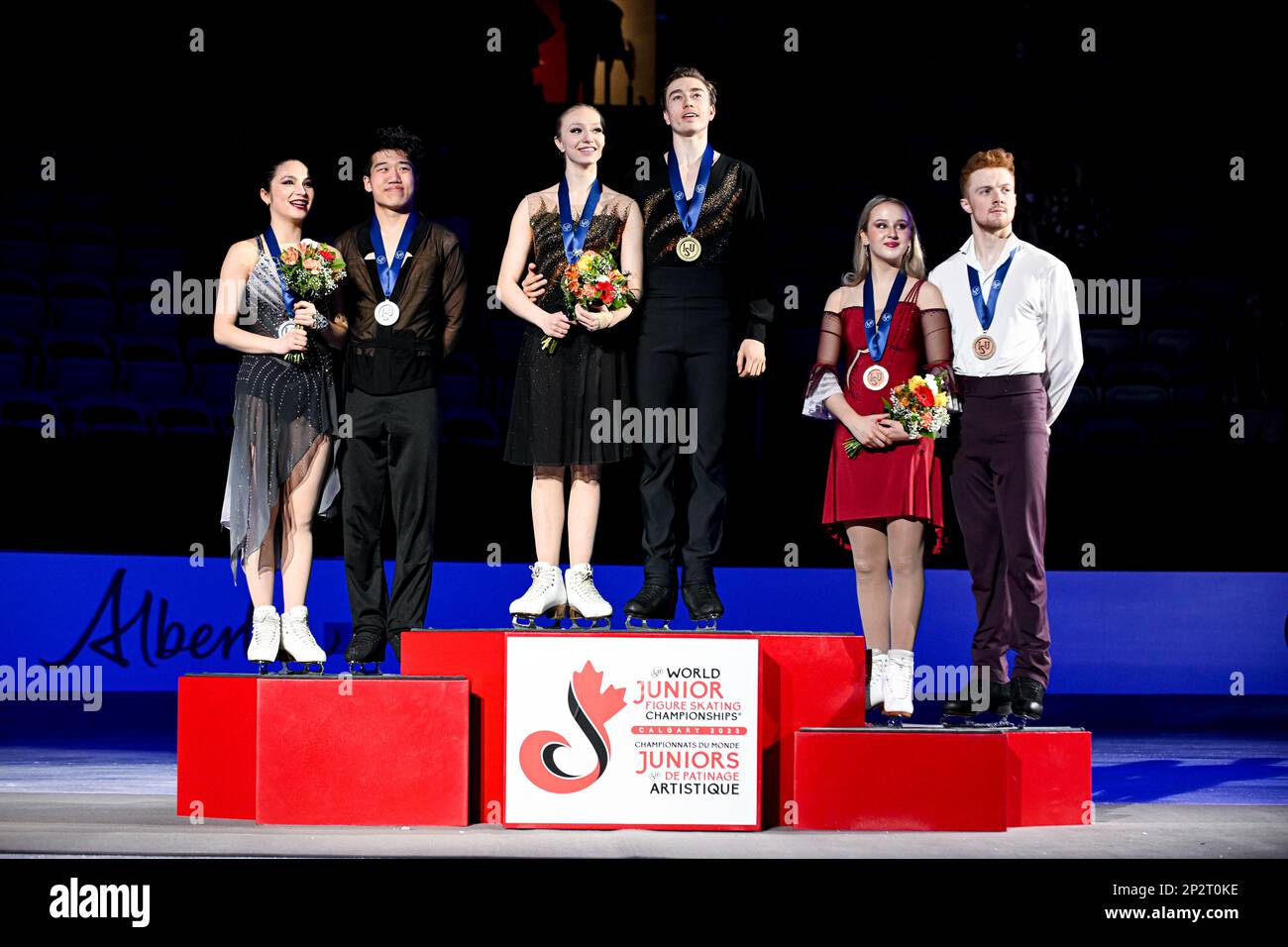 Ice Dance Medal Ceremony, L-R Hannah LIM & Ye QUAN (KOR) second place, Katerina MRAZKOVA ...