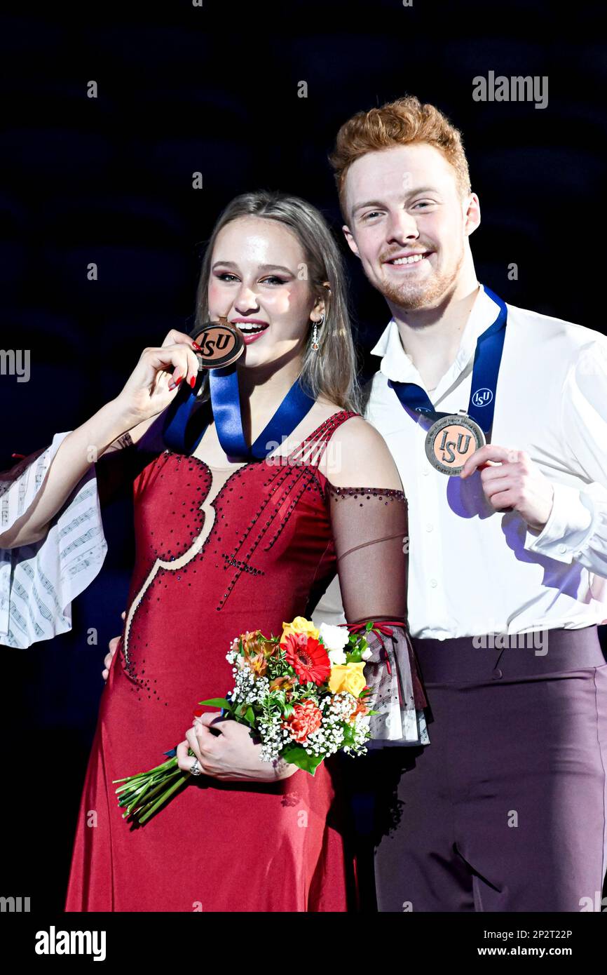 Ice Dance Medal Ceremony, Nadiia BASHYNSKA & Peter BEAUMONT (CAN) third place, during Victory ...