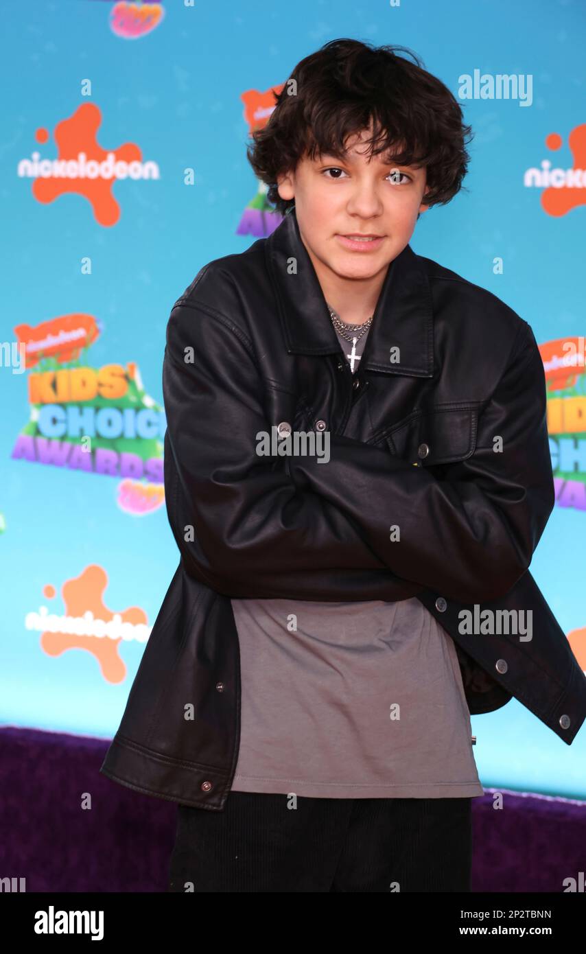 Trey Makai arrives at the Nickelodeon Kids' Choice Awards on Saturday ...
