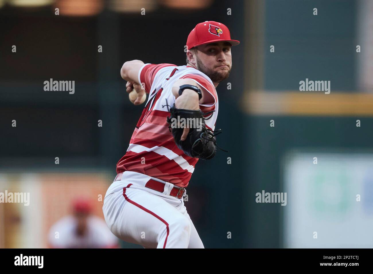 Louisville Cardinals relief pitcher Tate Kuehner (40) in action against ...