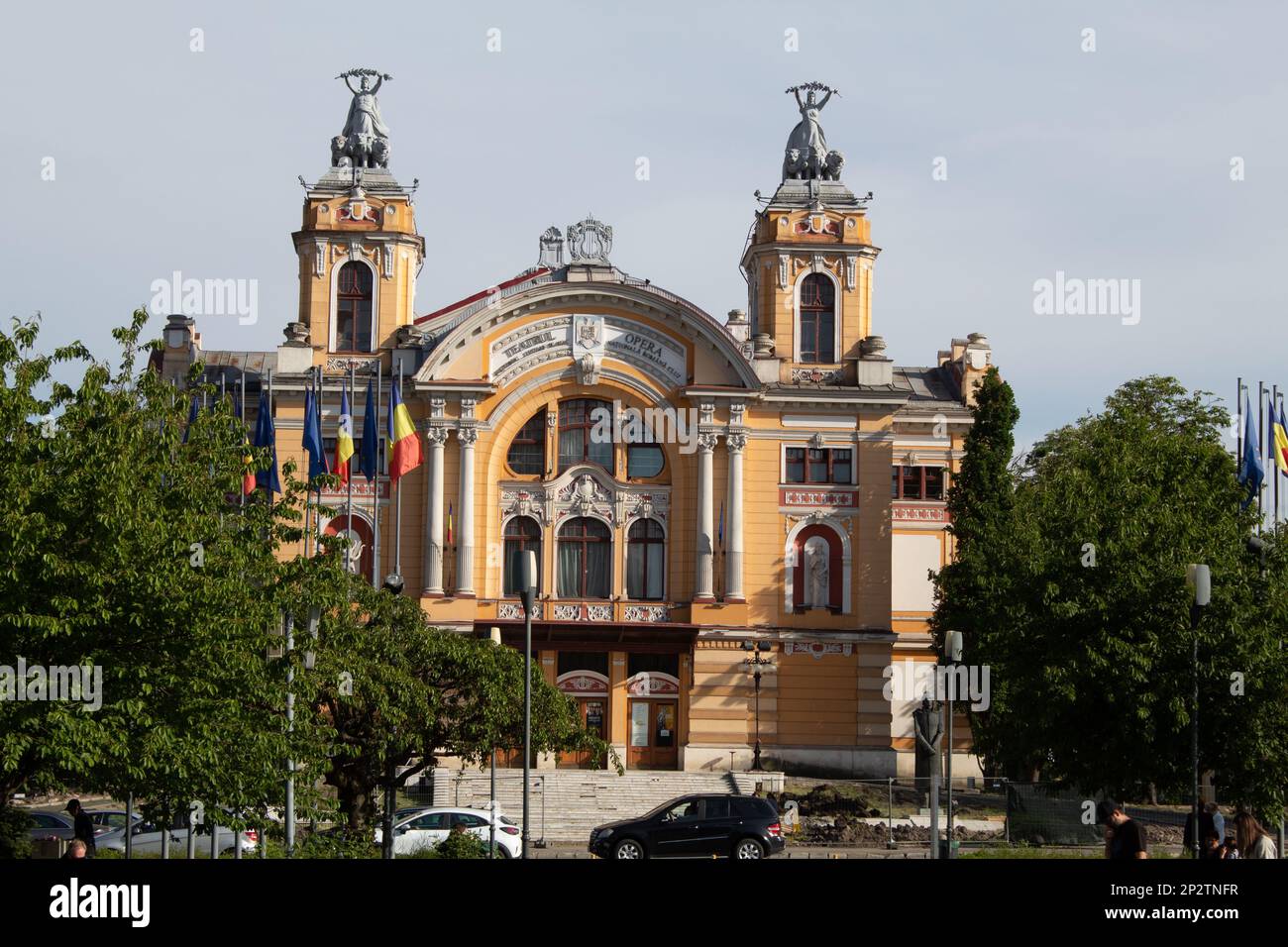 Romania opera house hi-res stock photography and images - Alamy