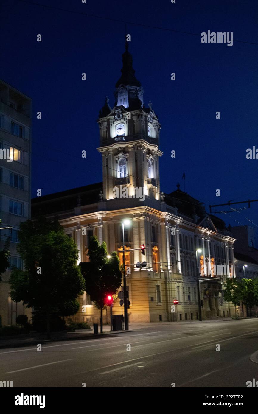 Night nighttime tower glass hi-res stock photography and images - Alamy