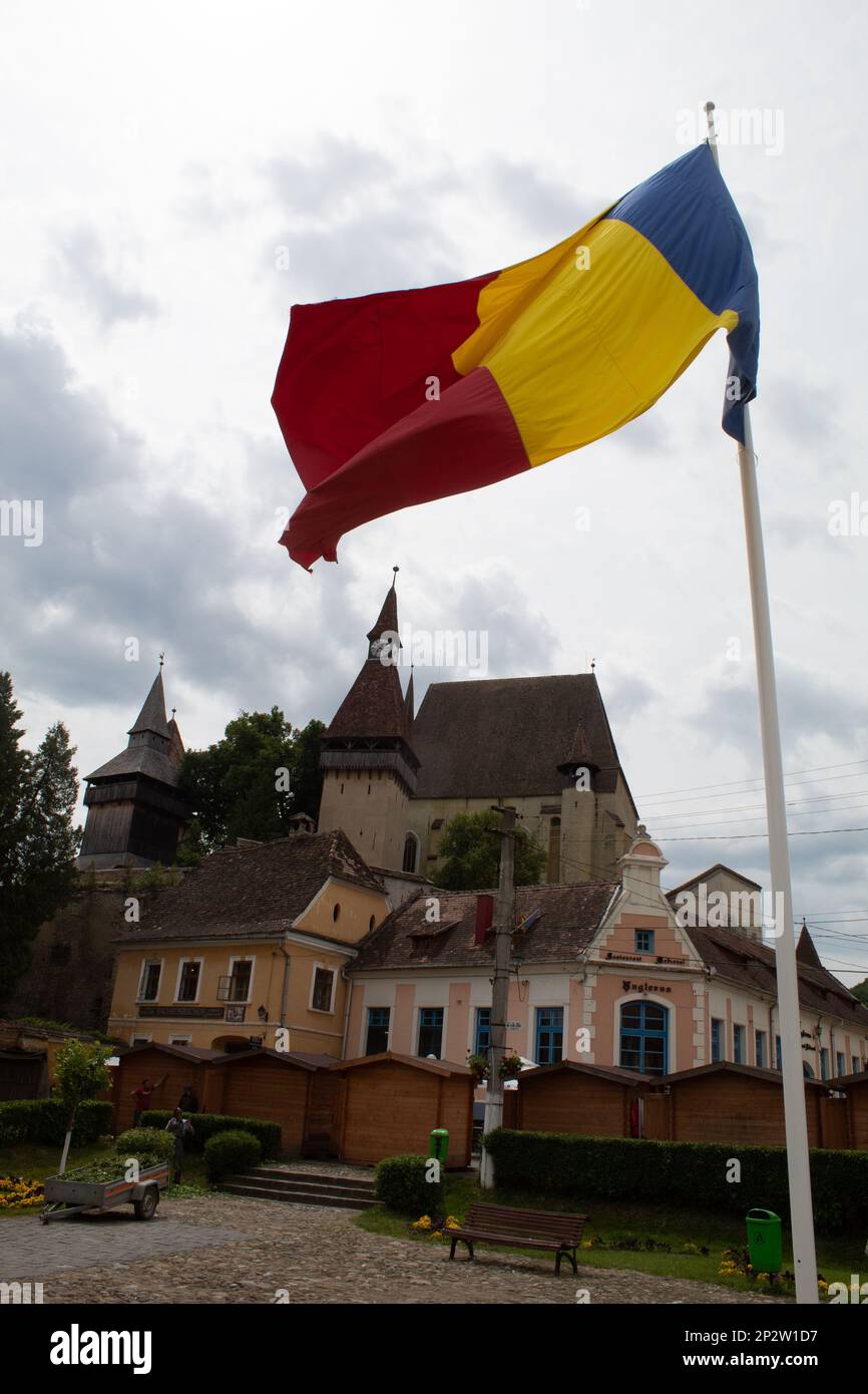 Cloudy flag romania hi-res stock photography and images - Alamy