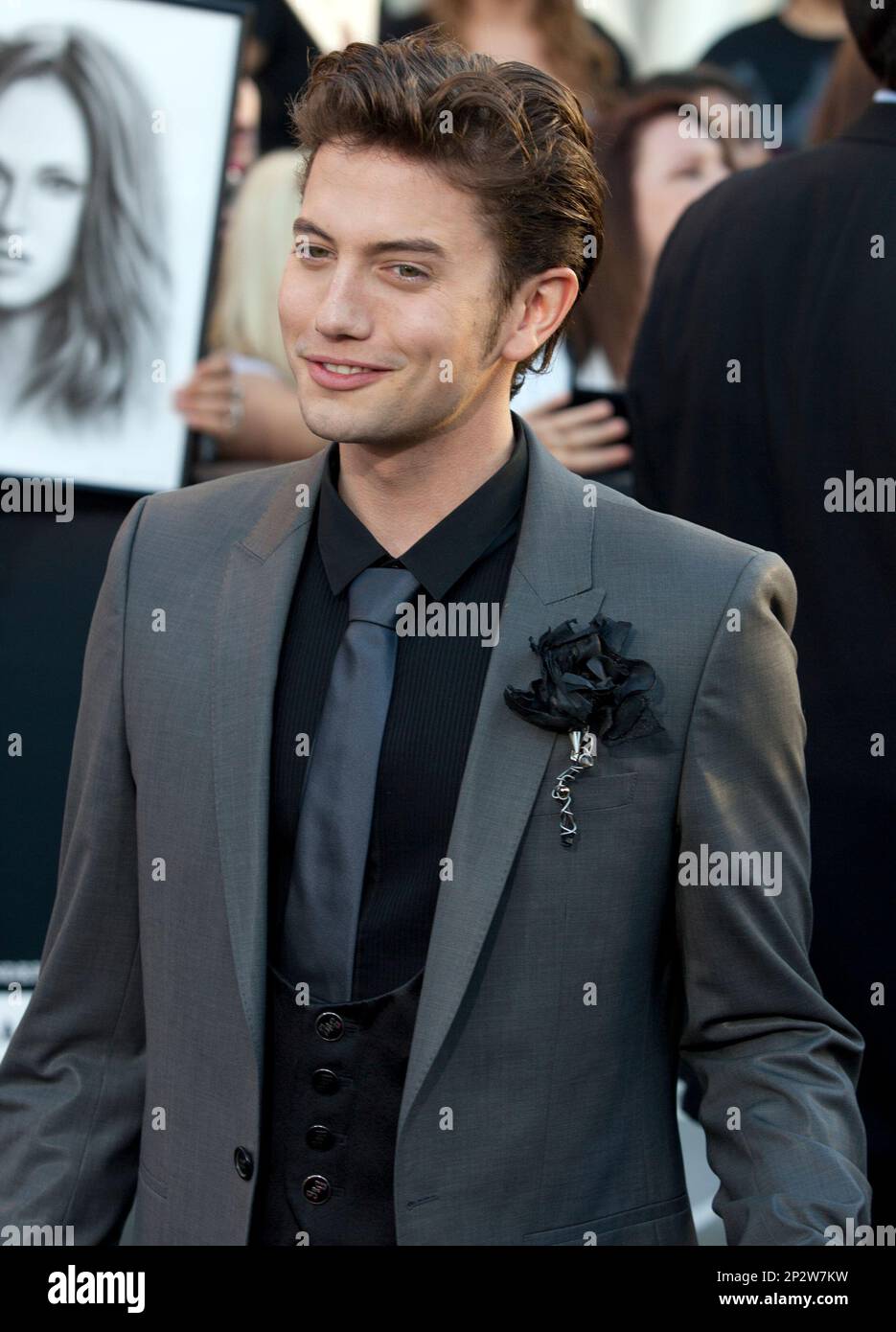 Jackson Rathbone arrives for the Los Angeles Premiere of 'The Twilight ...