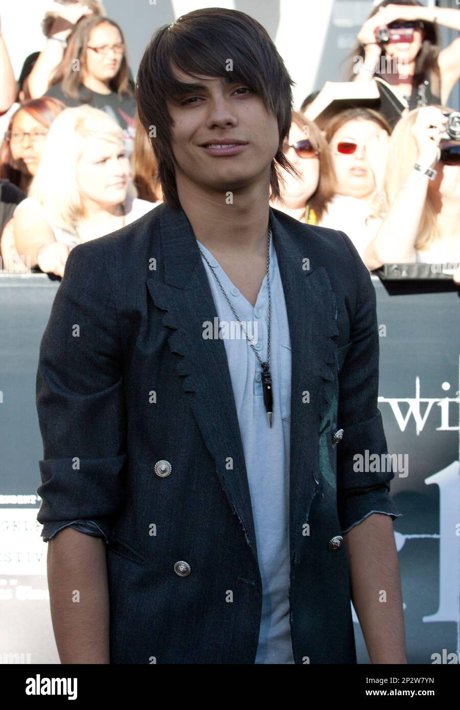 Kiowa Gordon arrives for the Los Angeles Premiere of 'The Twilight Sage ...
