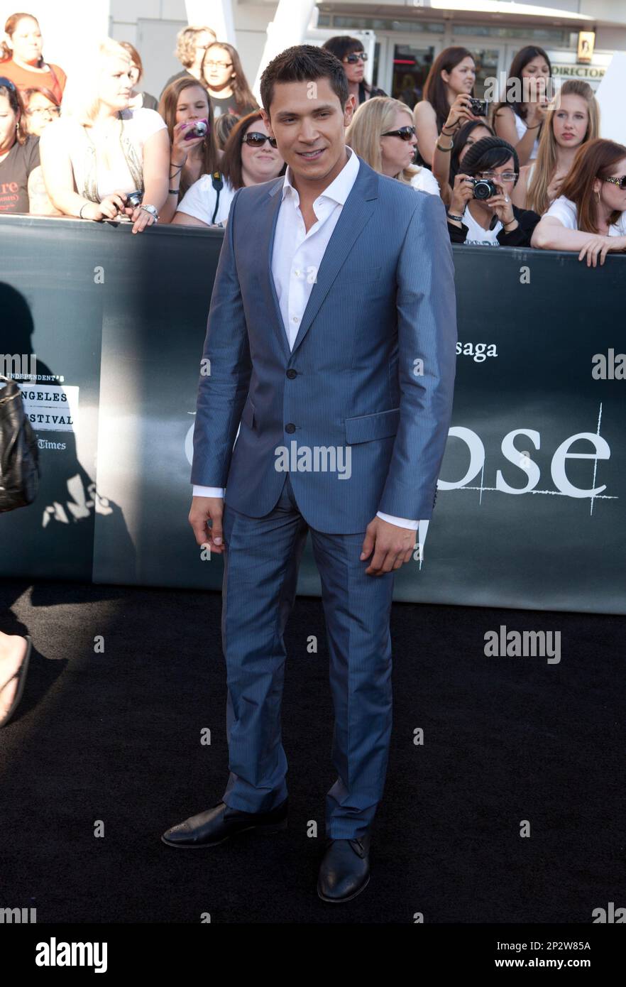 Alex Meraz arrives for the Los Angeles Premiere of 'The Twilight Sage ...