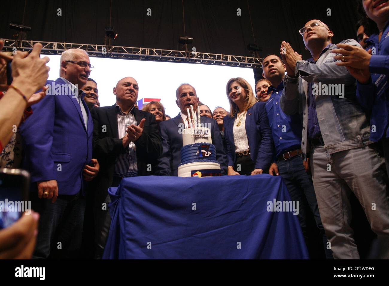 Tiempo 2023 2024 hi-res stock photography and images - Alamy