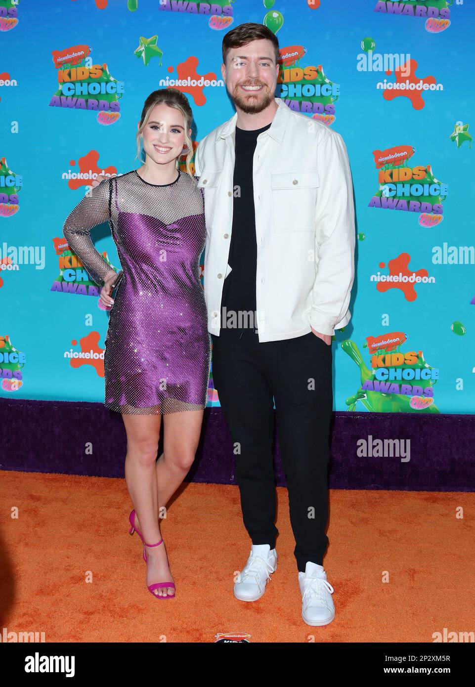 MrBeast arrives at The 2023 Nickelodeon Kids Choice Awards held at The ...