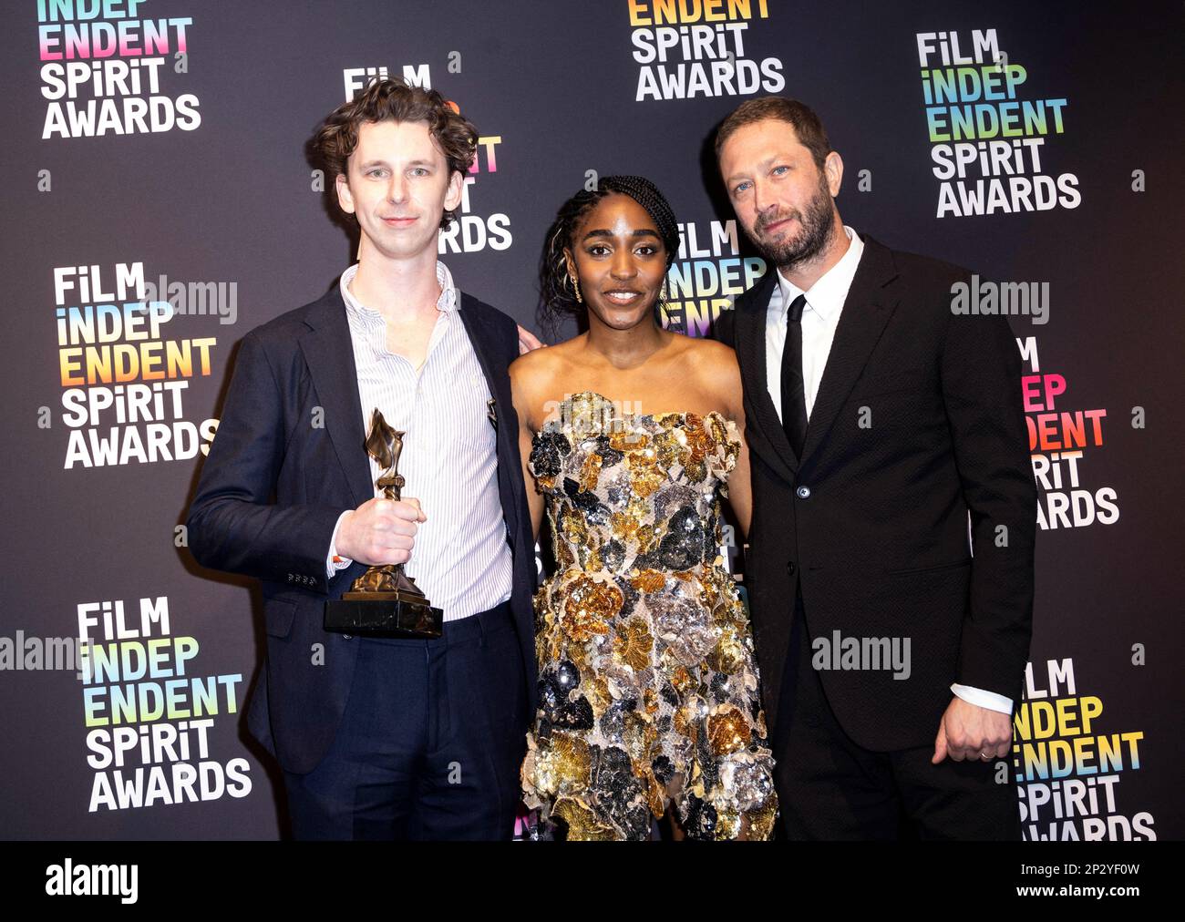 Ebon moss bachrach the bear hi-res stock photography and images - Alamy