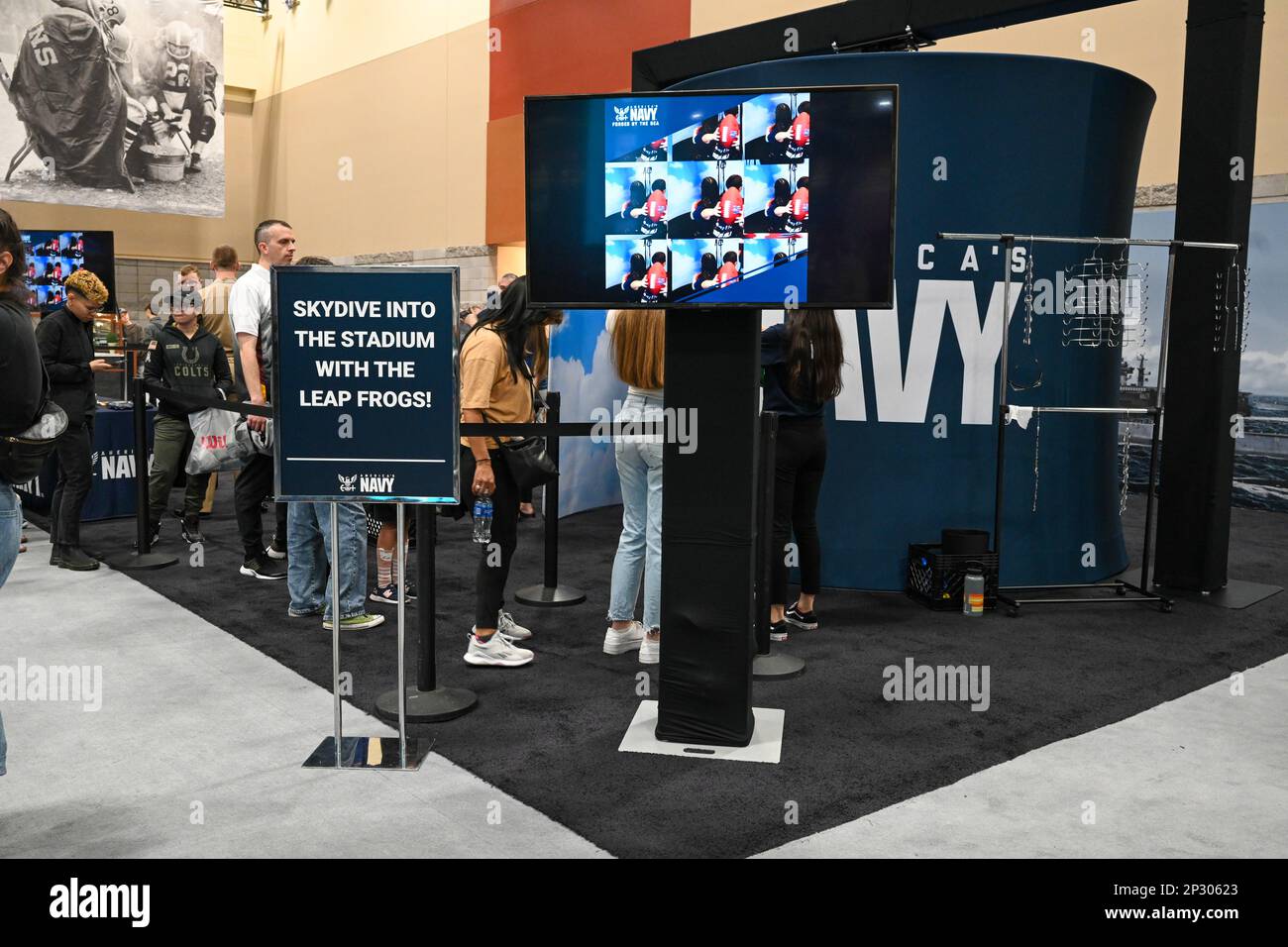 360 photo booth hi-res stock photography and images - Alamy