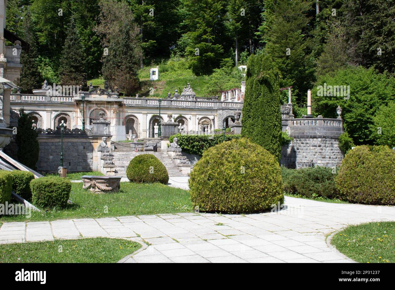 The courtyard and grounds of Peles Castle Stock Photo - Alamy