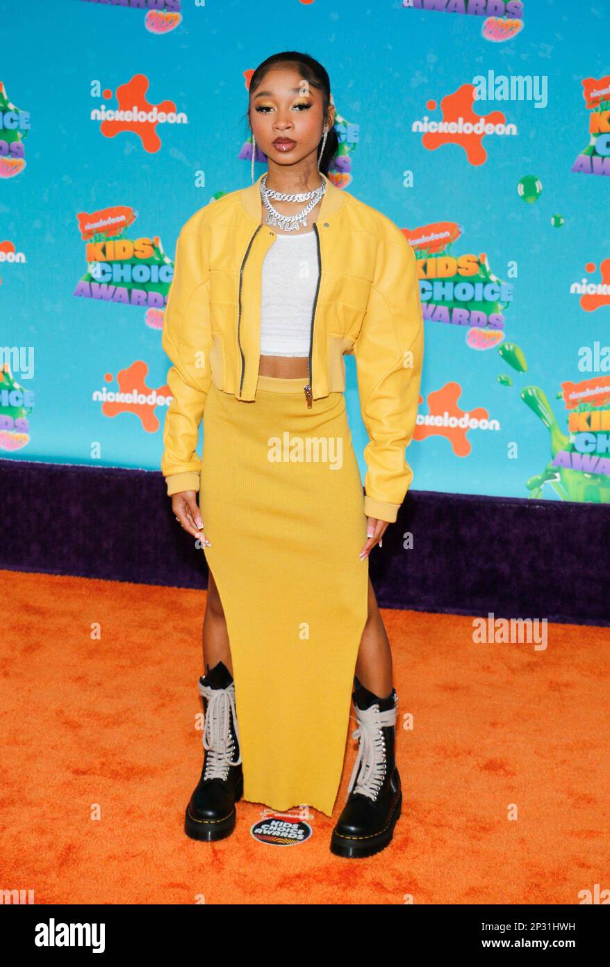 That girl lay lay nickelodeon hi-res stock photography and images - Alamy
