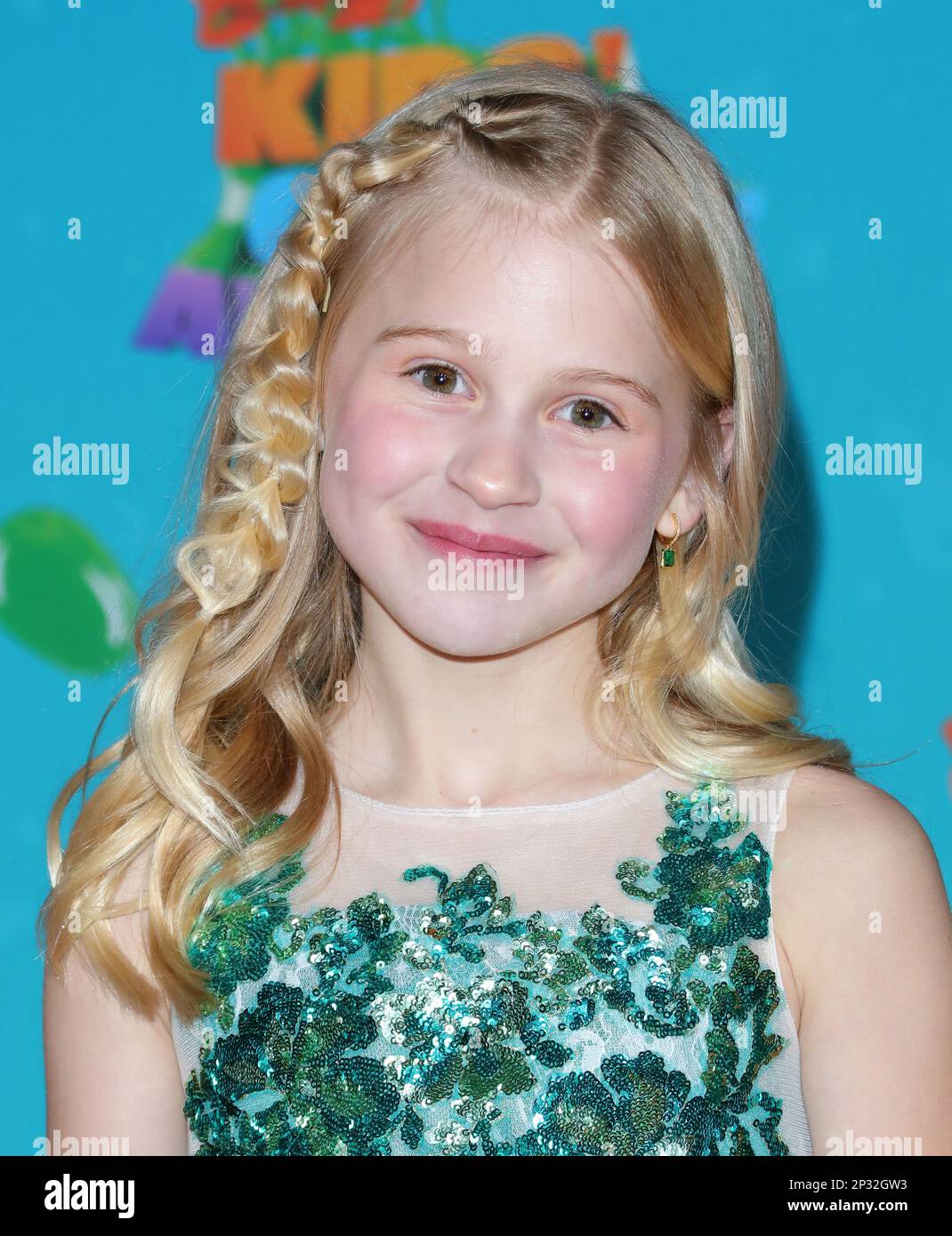 Lexi Janicek arrives at The 2023 Nickelodeon Kids Choice Awards held at ...