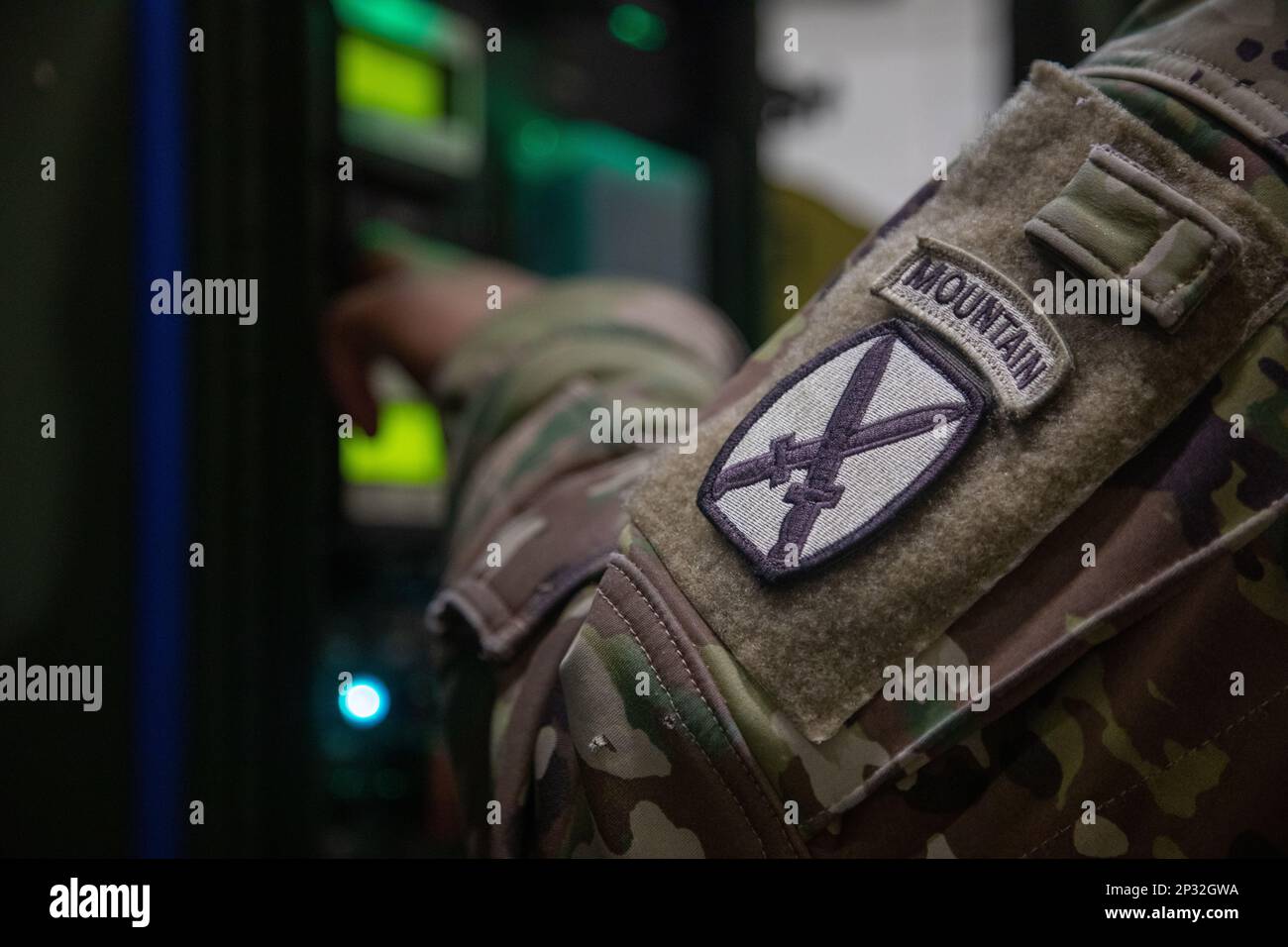 Soldiers assigned to Alpha Company, 548th Division Sustainment Support ...