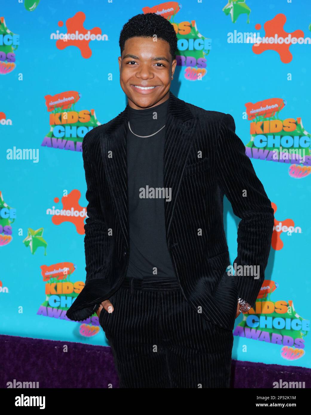 Elijah Cooper arrives at The 2023 Nickelodeon Kids Choice Awards held ...
