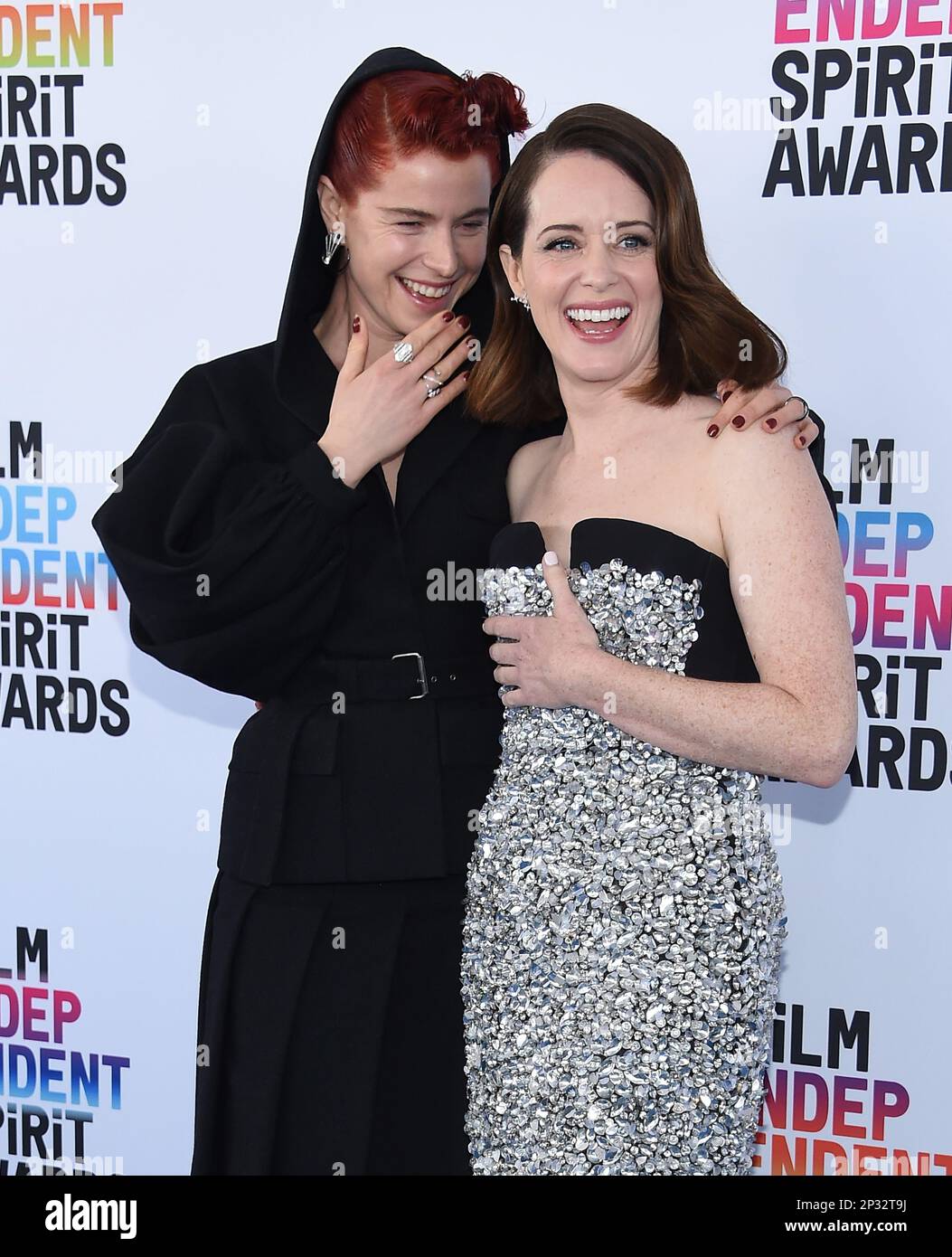 Claire foy and jessie buckley hi-res stock photography and images - Alamy