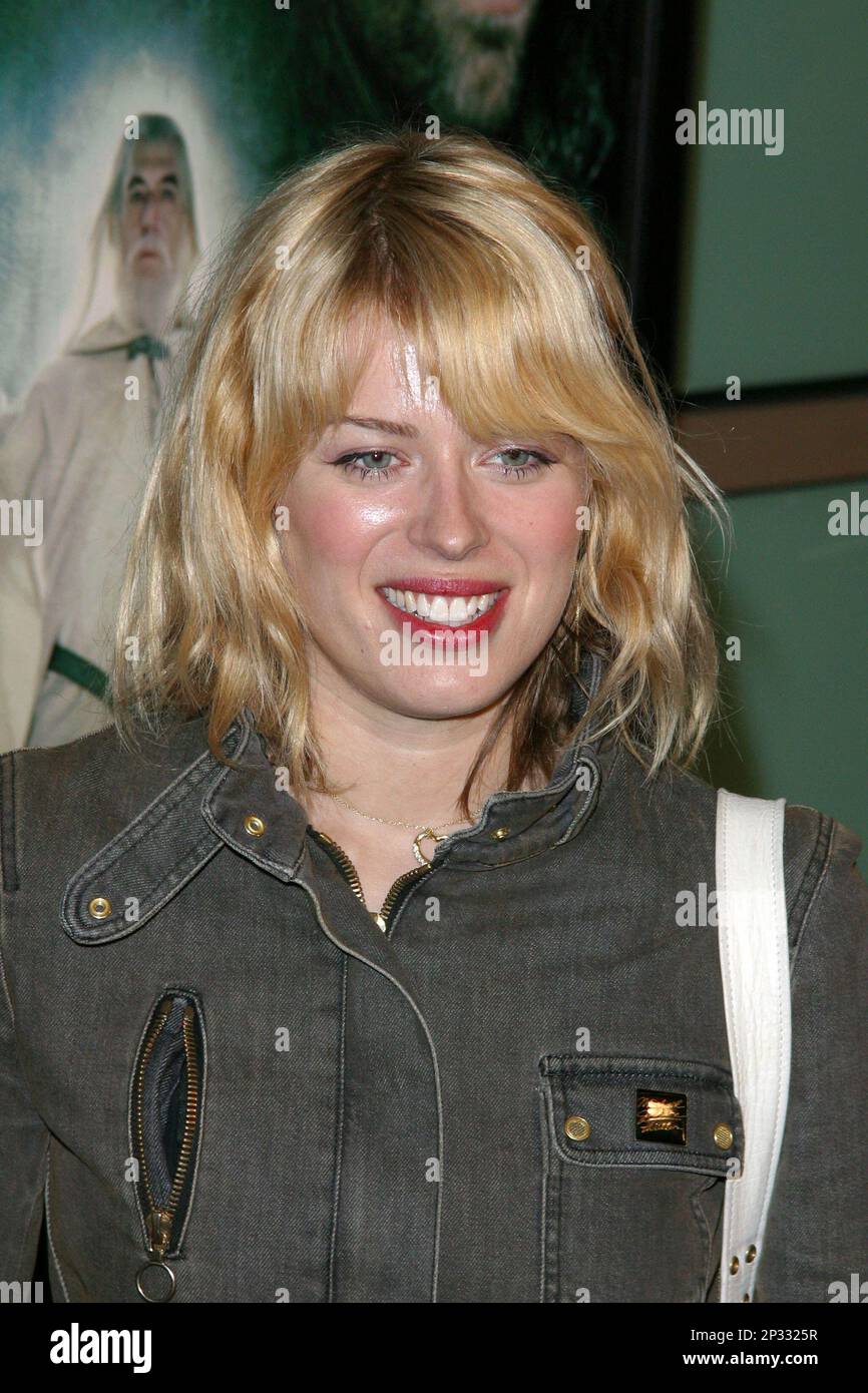 Photo by: Lee RothSTAR MAX, Inc. - copyright 2002ALL RIGHTS ...