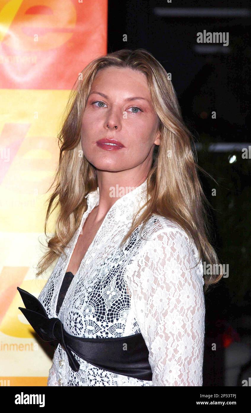 Photo by: Lee Roth STAR MAX, Inc. - copyright 2003 ALL RIGHTS RESERVED Telephone/Fax: (212) 995 ...