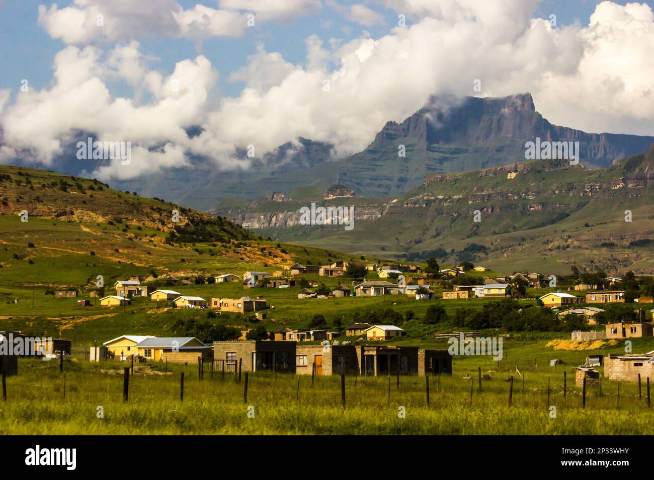 Rural settlement south africa hi-res stock photography and images - Alamy