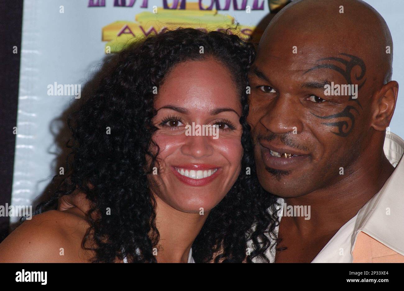 Photo by: Lee RothSTAR MAX, Inc. - copyright 2003ALL RIGHTS ...