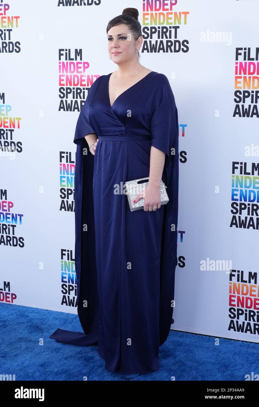 Santa Monica, USA. 4th Mar 2023. Melanie Lynskey arrives at the 2023 ...