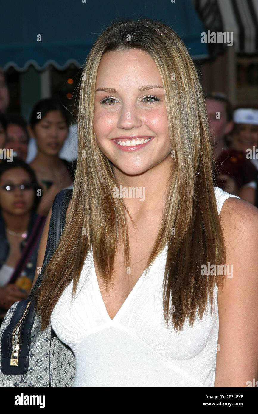 Photo by: Tim GoodwinSTAR MAX, Inc. - copyright 2003ALL RIGHTS ...