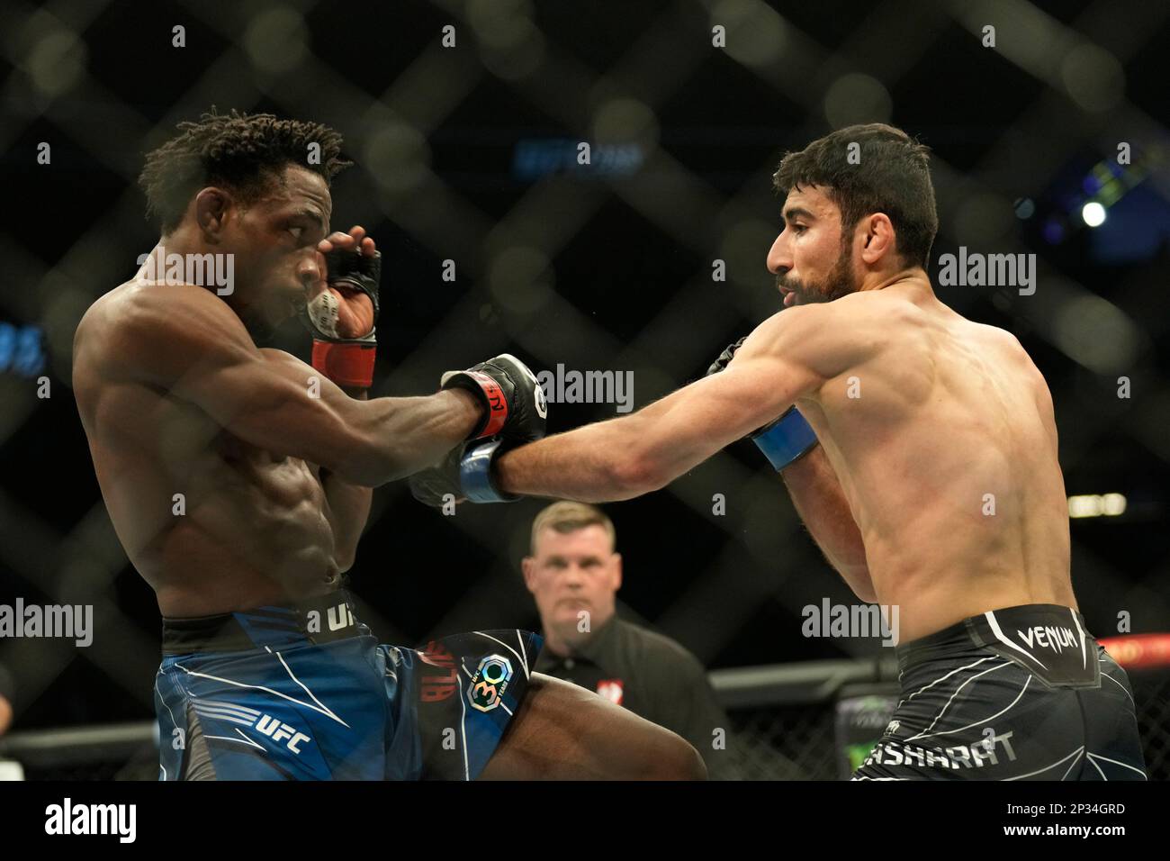 LAS VEGAS, NV - MARCH 4: (L-R) Da'Mon Blackshear battles Farid Basharat ...