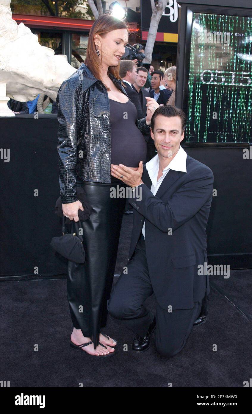 Photo by: Lee Roth STAR MAX, Inc. - copyright 2003 ALL RIGHTS RESERVED Telephone/Fax: (212) 995 ...