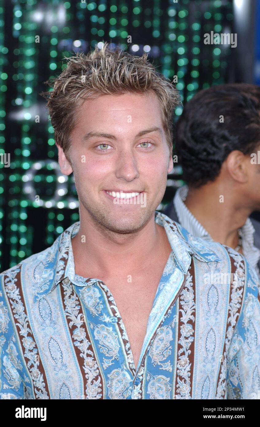 Photo by: Lee Roth STAR MAX, Inc. - copyright 2003 ALL RIGHTS RESERVED ...