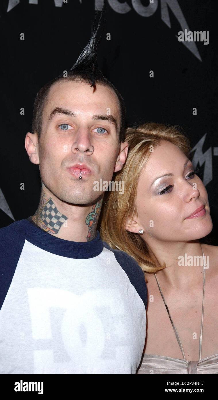 Photo by: Lee Roth STAR MAX, Inc. - copyright 2003 ALL RIGHTS RESERVED Telephone/Fax: (212) 995 ...