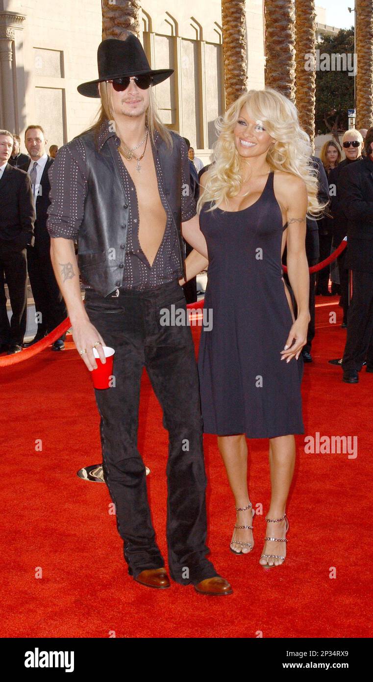 Photo by: Lee Roth/starmaxinc.com 2003ALL RIGHTS RESERVEDTelephone/Fax ...