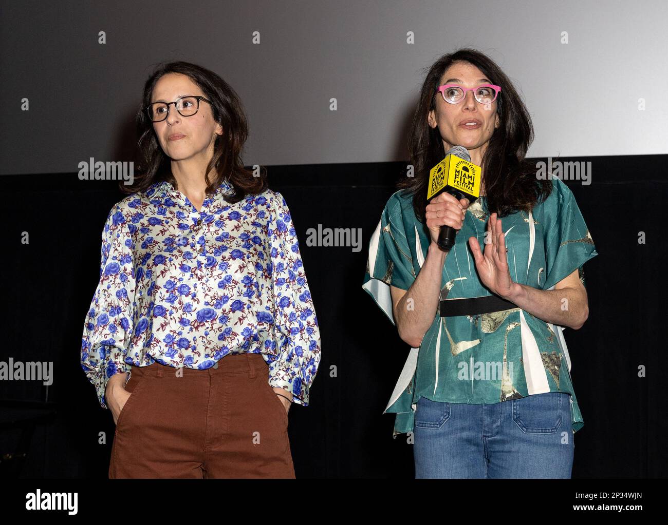 Davina pardo hi-res stock photography and images - Alamy