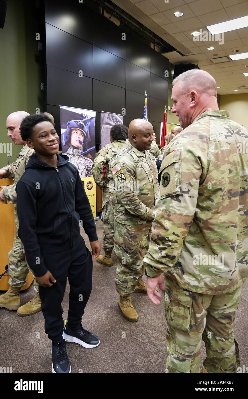 Army reserve career division hi-res stock photography and images - Alamy