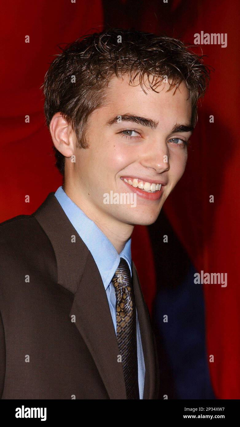 Photo by: Lee RothSTAR MAX, Inc. - copyright 2003ALL RIGHTS ...