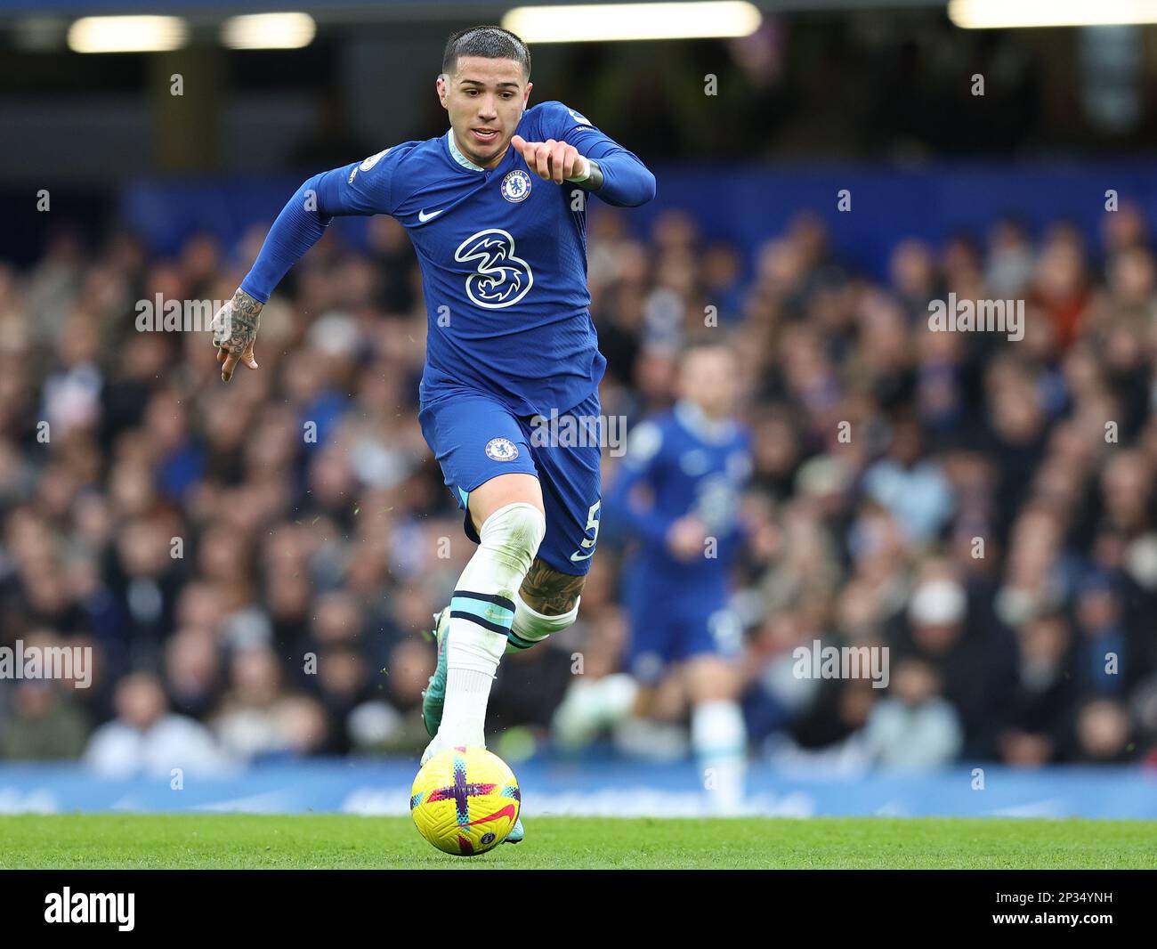Enzo fernandez chelsea hi-res stock photography and images - Alamy