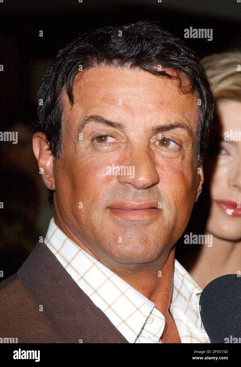 Photo by: Lee RothSTAR MAX, Inc. - copyright 2003ALL RIGHTS ...