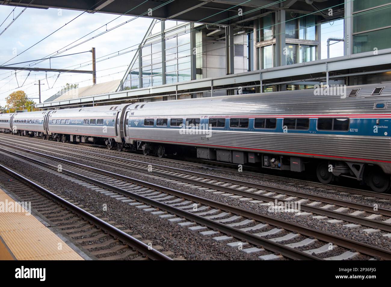 Newark rail station hi-res stock photography and images - Alamy