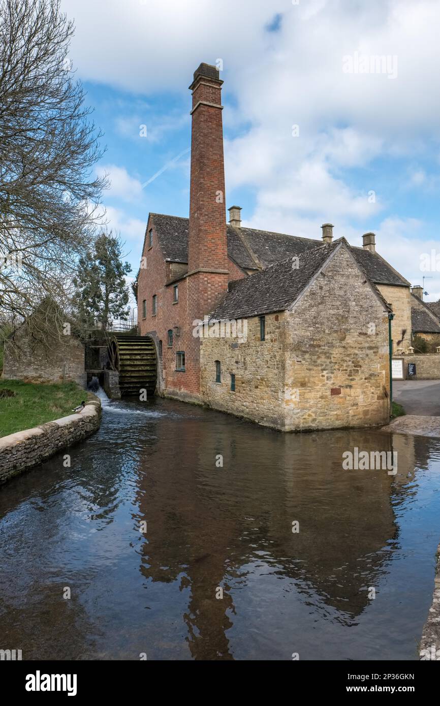 Scenic View of Lower Slaughter Village in the Cotswolds Stock Photo - Alamy