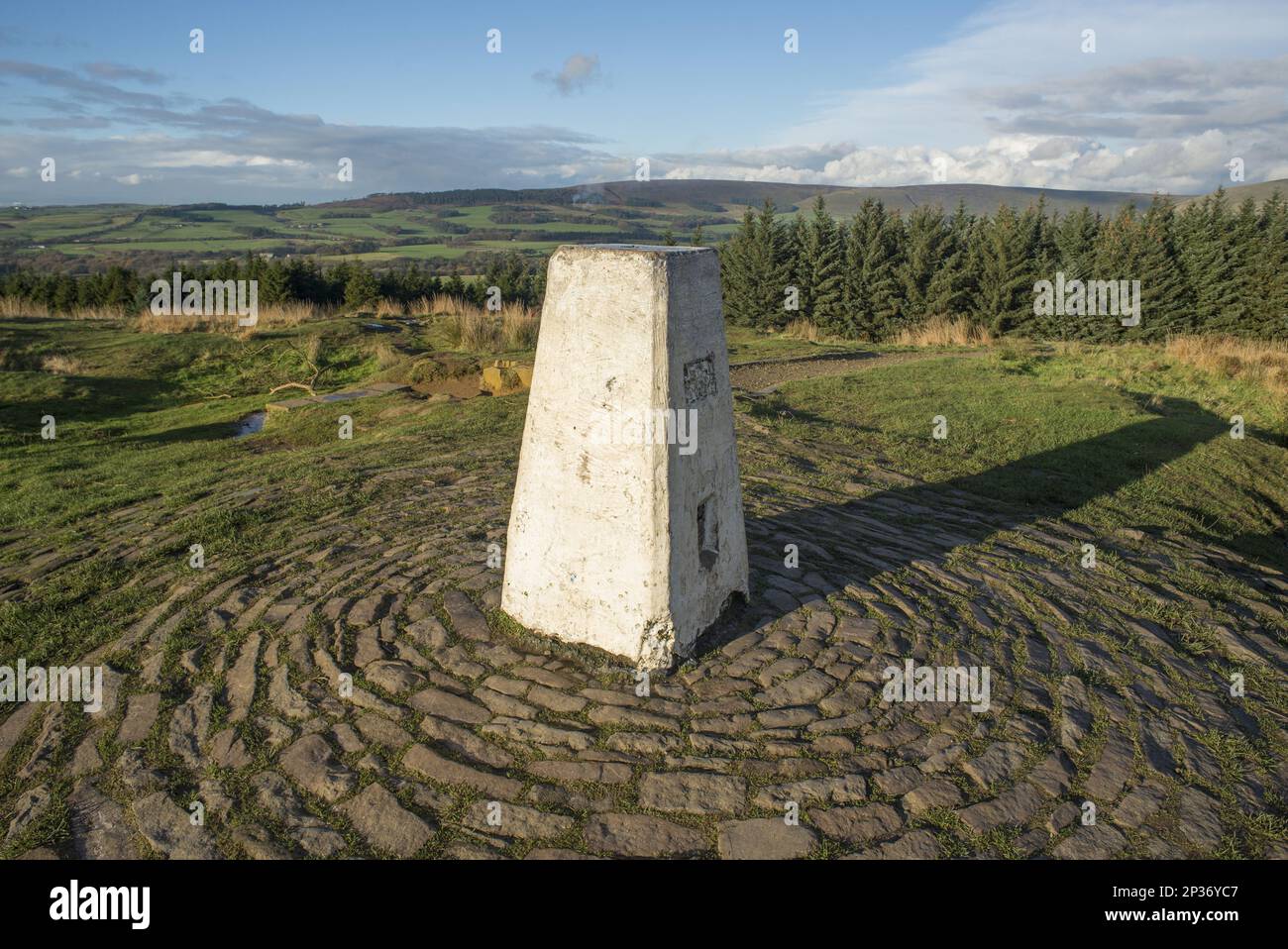 Beacon on summit of fell, Beacon Fell, Goosnargh, Forest of Bowland ...