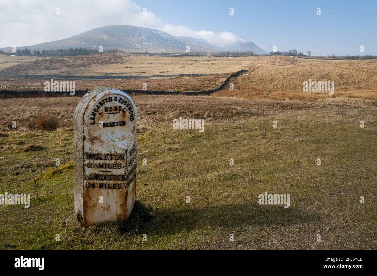 British mile marker hi-res stock photography and images - Alamy