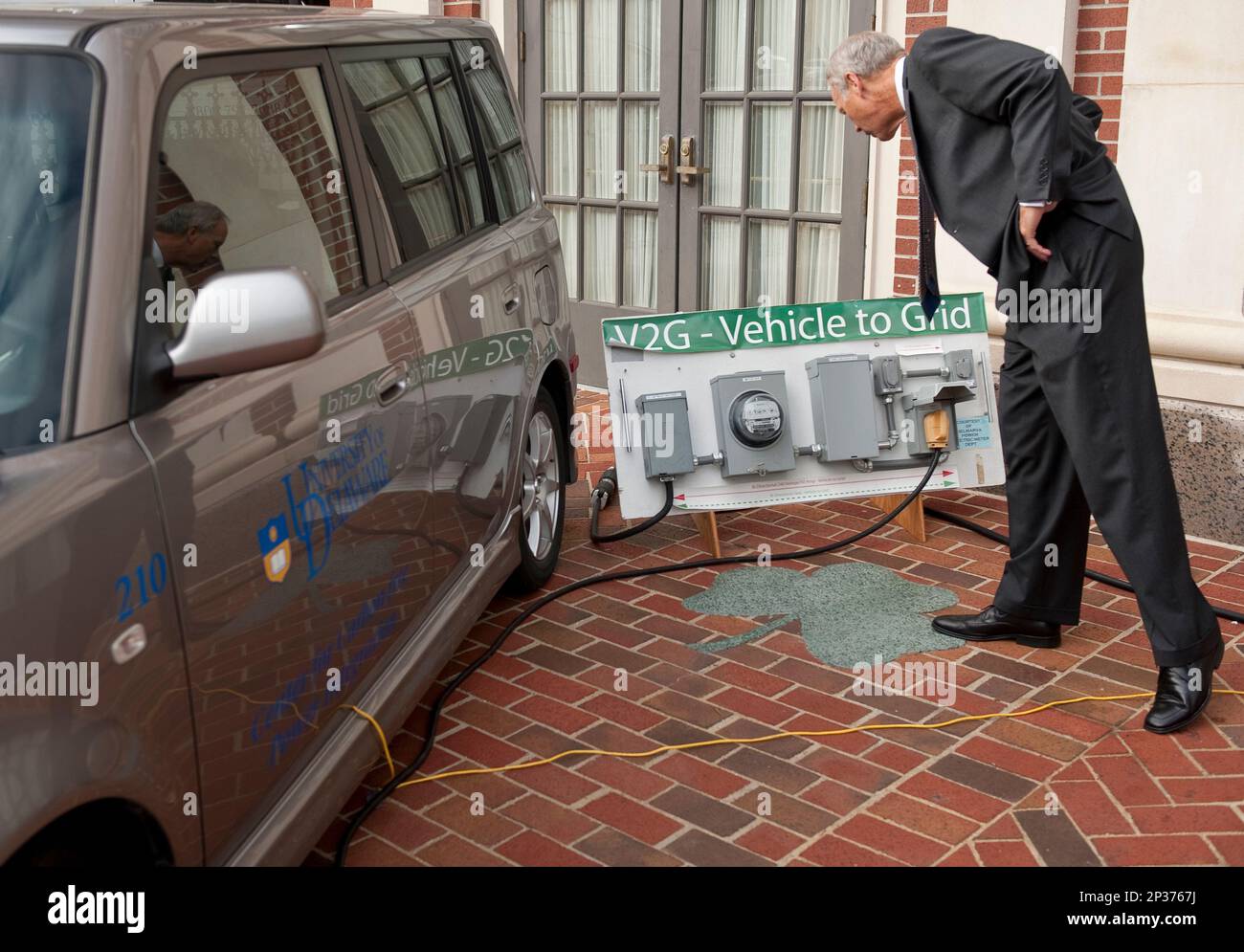UNITED STATES - OCTOBER 5: Former Sen. Don Nickles, R-Okla., Co-Chair ...