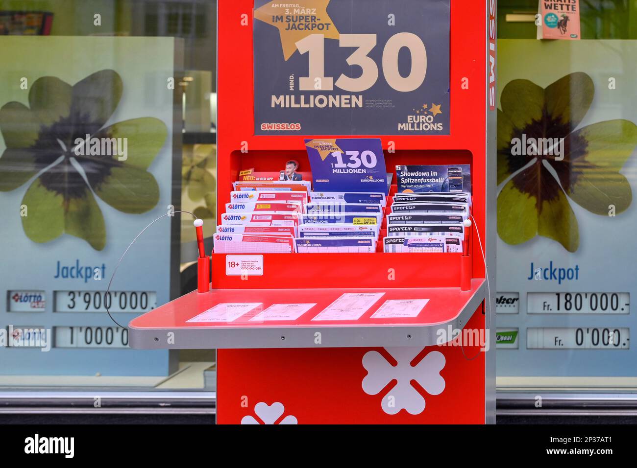 Lotto addiction hi-res stock photography and images - Alamy